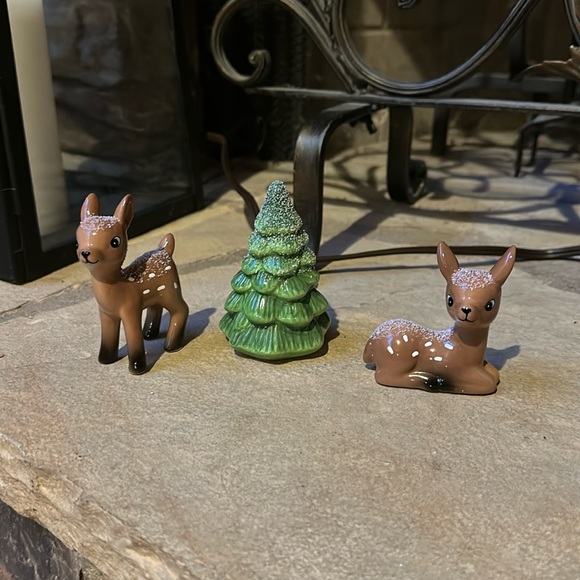 Holiday | Nwt Retro Look Ceramic Deer And Christmas Tree Figurines For ...